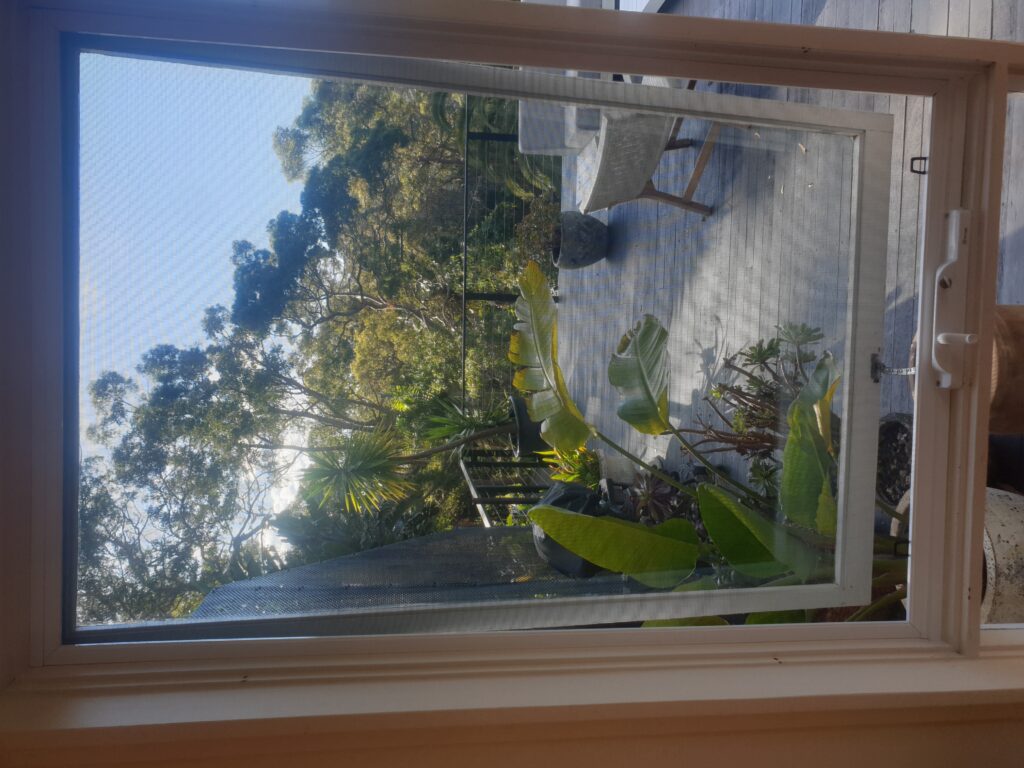 Fly screens- various install options - Shiny Clean